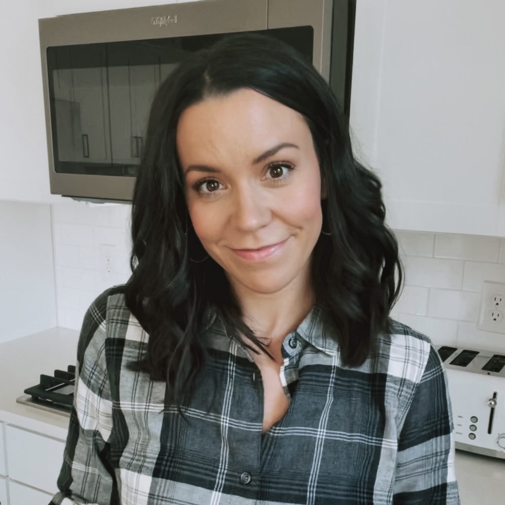 MEET NATALIE – At Home With Natalie